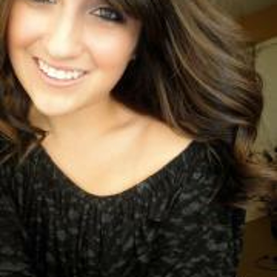 Crystal Gomez's Instagram, Twitter & Facebook on IDCrawl