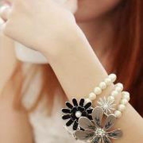 Stream Maham Malik music | Listen to songs, albums, playlists for free ...