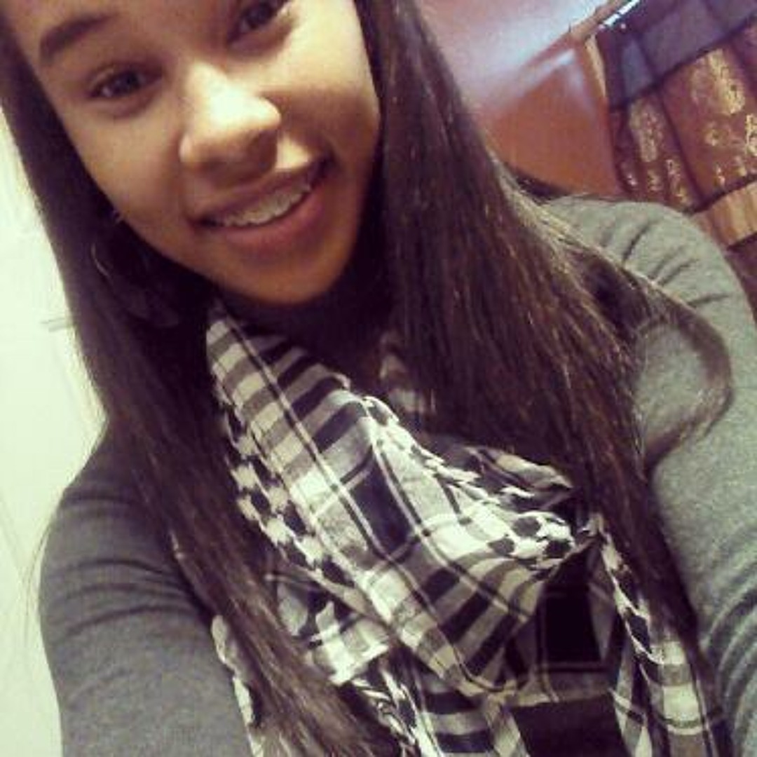 Lina Smith's Instagram, Twitter & Facebook on IDCrawl