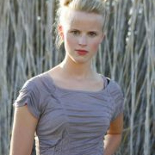 Stream Clara Beth Larson music | Listen to songs, albums, playlists for ...