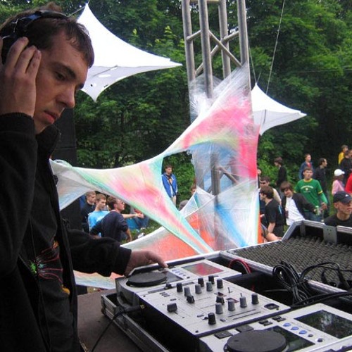 Stream Becar-Insomnia music | Listen to songs, albums, playlists for ...