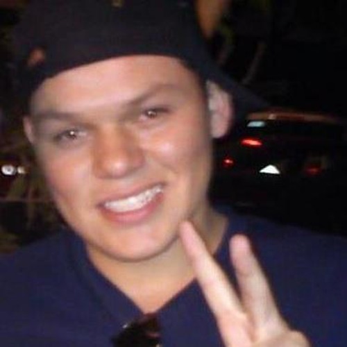 Stream LEO MAGAÑA music | Listen to songs, albums, playlists for free ...