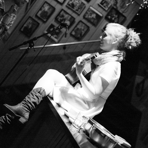 Stream Bibi ila music | Listen to songs, albums, playlists for free on ...