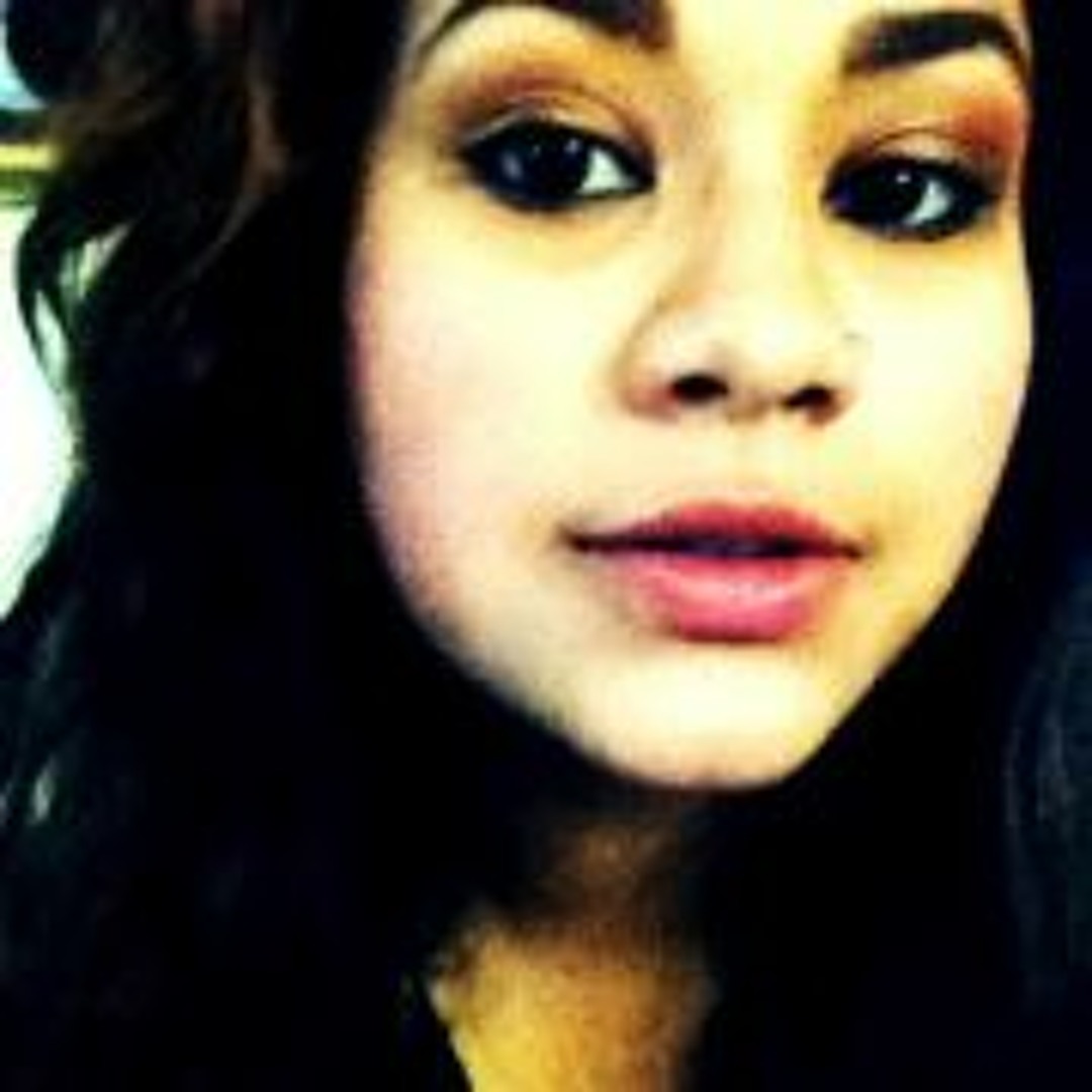 Elizabeth Dall's Instagram, Twitter & Facebook on IDCrawl