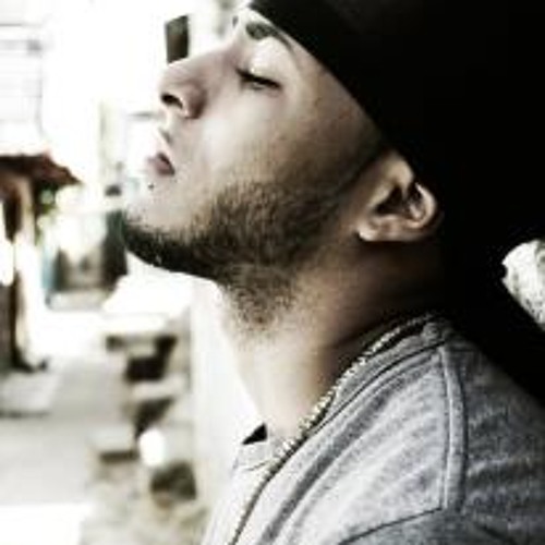 Stream Mr. Raimy - Justo Detras De Mi - Album PATENTESIS 2011 by Mr ...