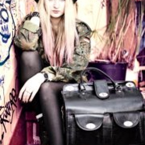 Stream Lisa Lovegood 1 music | Listen to songs, albums, playlists for ...