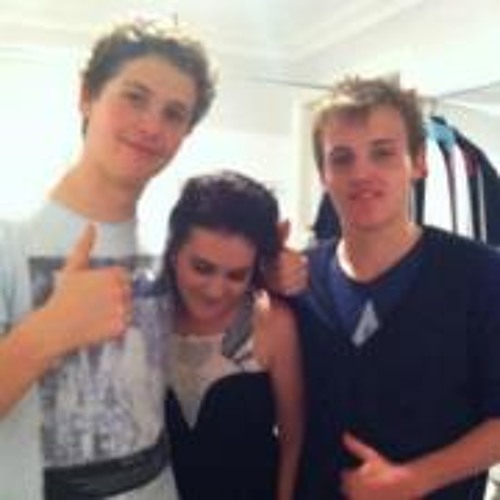 Stream Lachlan Burnett music | Listen to songs, albums, playlists for ...