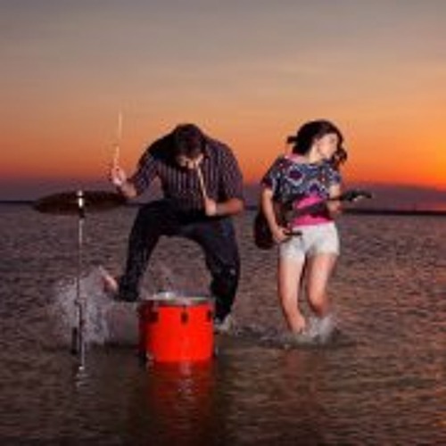 Stream Amy Lynn Loera-Alanis music | Listen to songs, albums, playlists ...