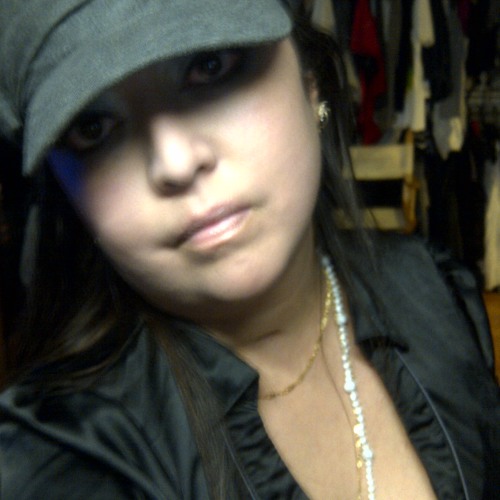 Stream Clarissa Estrada Music Listen To Songs Albums Playlists For