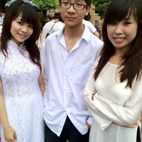 Stream Lê Hoàng Hà music | Listen to songs, albums, playlists for free ...