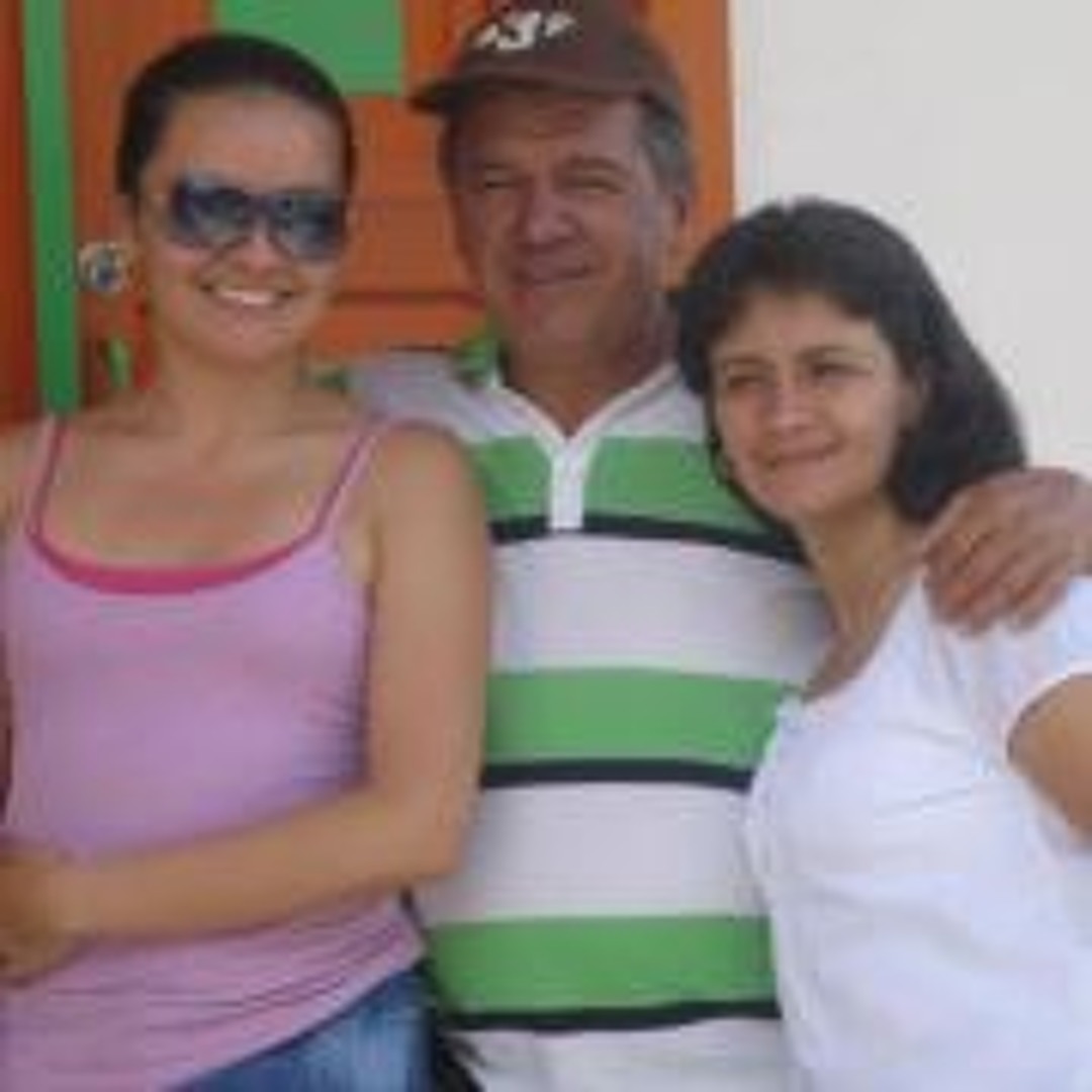 Stream Cronica sobre un reciclador Laura Arcila by Lau Arcila | Listen ...