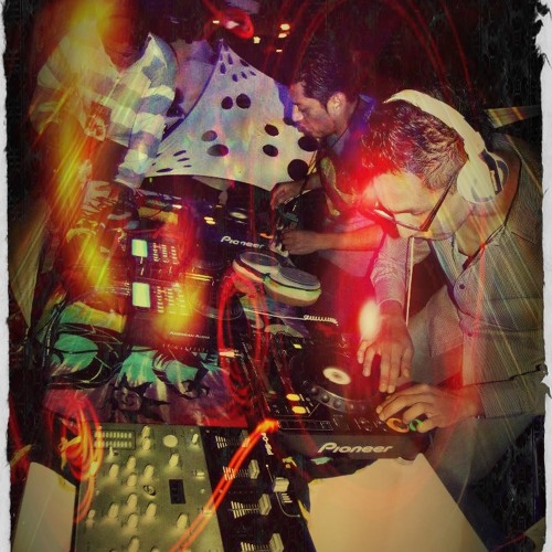 Stream Cosmo Jet Dj set music | Listen to songs, albums, playlists for ...