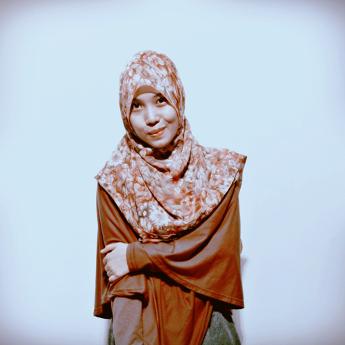 Stream Arina Nur Andini II music | Listen to songs, albums, playlists ...