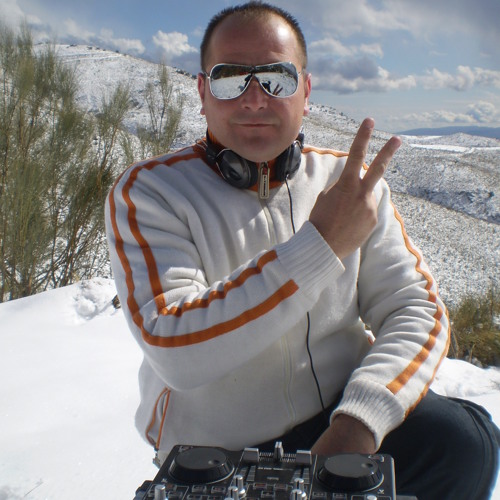 Stream Richard Chacon Soler music | Listen to songs, albums, playlists ...