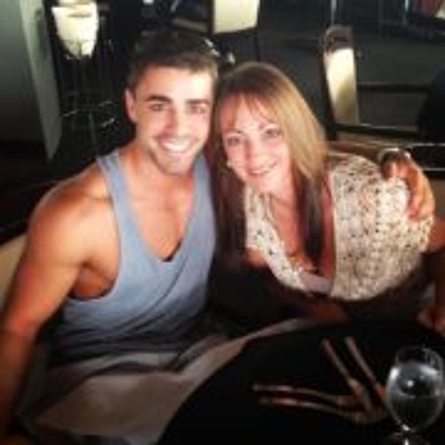 Stream Aaron De Abreu music | Listen to songs, albums, playlists for ...