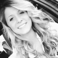 Jennifer Anne's Instagram, Twitter & Facebook on IDCrawl