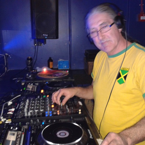 Stream Bernie Thomas music | Listen to songs, albums, playlists for ...