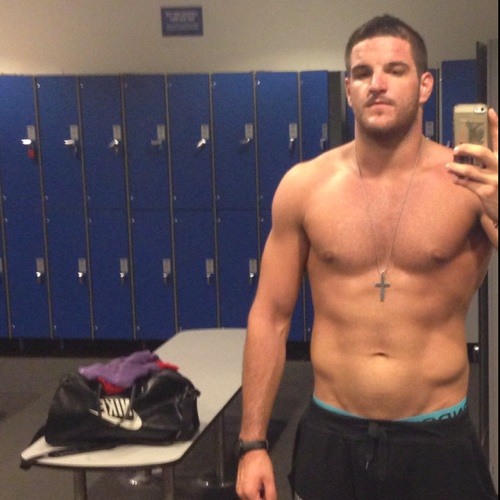 Stream Beau Ohbobo Sutherland music | Listen to songs, albums ...