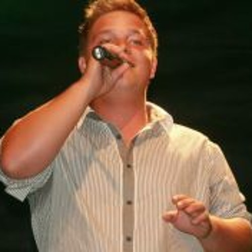 Stream Gouwsie (Johan Gouws) music | Listen to songs, albums, playlists ...