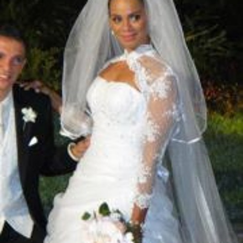 Stream Savia David music | Listen to songs, albums, playlists for free ...