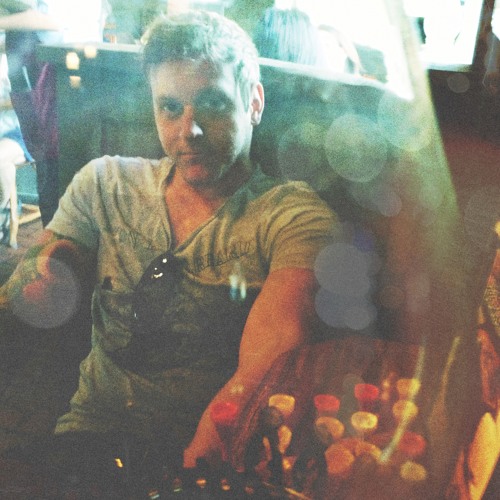 Stream Johnny Simmen music | Listen to songs, albums, playlists for ...