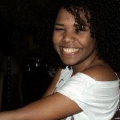 Stream Michelle Cardoso 4 music | Listen to songs, albums, playlists ...