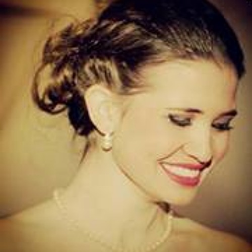 Stream Danieli Ribeiro music | Listen to songs, albums, playlists for ...