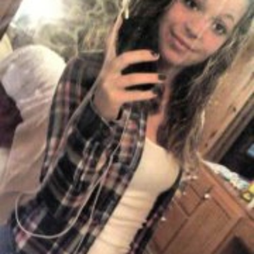 Stream Emilia Renee Thom music | Listen to songs, albums, playlists for ...