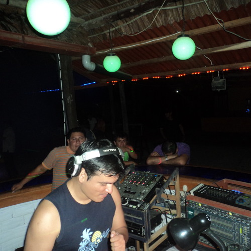 Stream Dj Daga Tarapoto music | Listen to songs, albums, playlists for ...