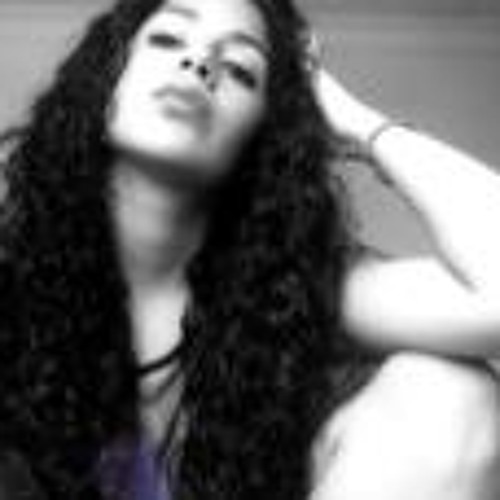 Stream Mia Solange Navarro music | Listen to songs, albums, playlists ...