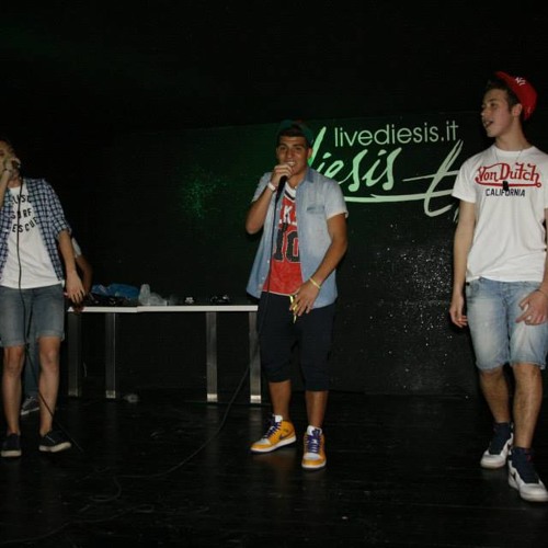 Stream Cervelli Fusi music | Listen to songs, albums, playlists for ...