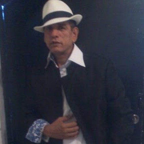 Stream franky manuel roca | Listen to MAMBO VIOLENTO playlist online ...