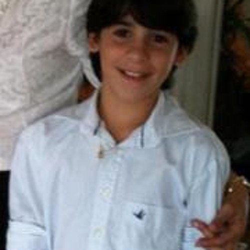 Stream Lucas Moutinho 1 music | Listen to songs, albums, playlists for free on SoundCloud