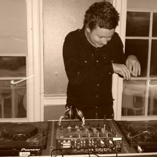 Stream TomWoodall music | Listen to songs, albums, playlists for free ...