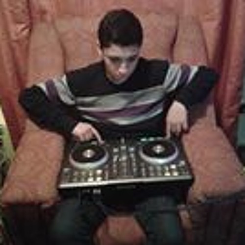 Stream Musabet Cofré music | Listen to songs, albums, playlists for ...