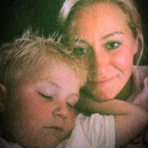 Stream Laura Cloutier music | Listen to songs, albums, playlists for ...