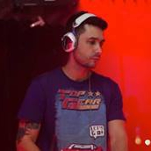 Stream Tom Becker 11 music | Listen to songs, albums, playlists for ...