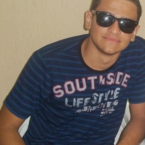 Stream jonathan gustavo music | Listen to songs, albums, playlists for free on SoundCloud