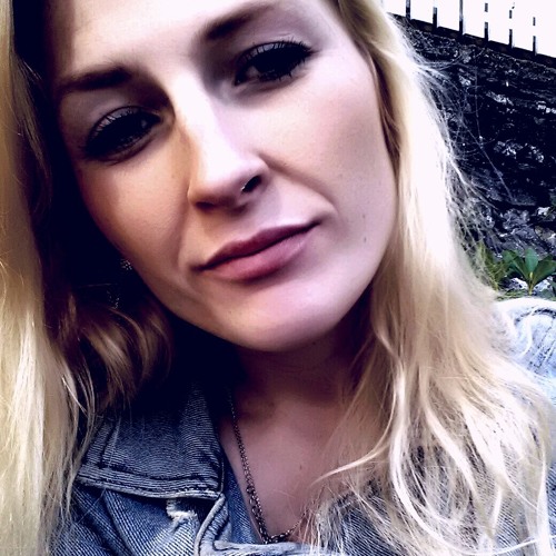 Stream Alice Larsen music | Listen to songs, albums, playlists for free ...