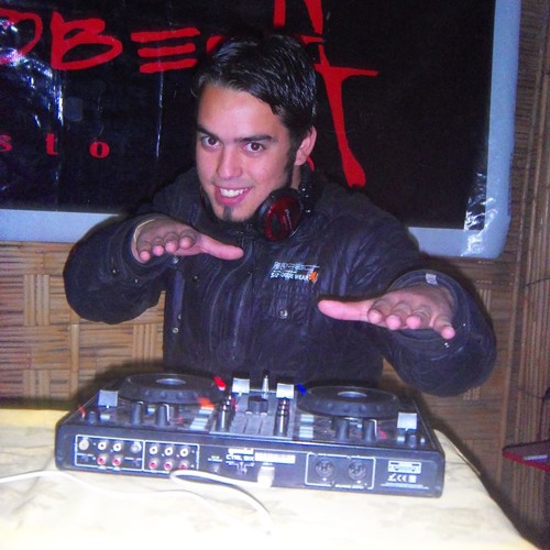 Stream Dj Claudio Martinez music | Listen to songs, albums, playlists ...