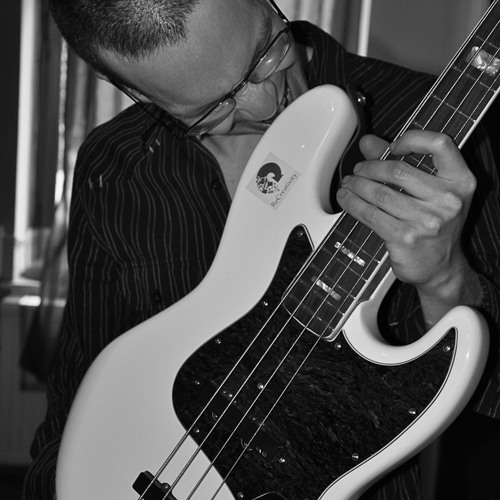 Stream Portrait Of Tracy by Bass Harmonyx | Listen online for free on ...