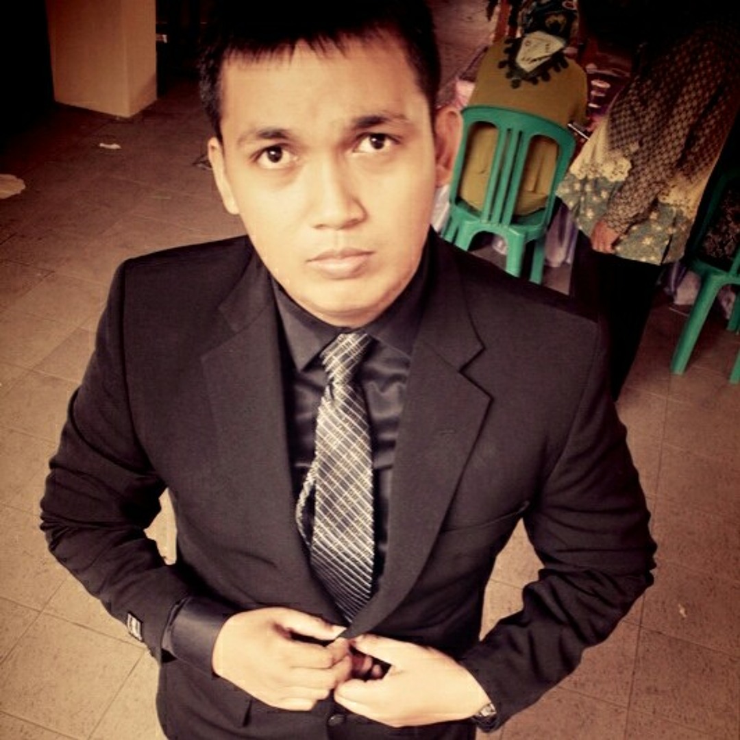 Stream oldman88 | Listen to Warning high level bass!!!!! playlist ...