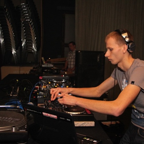 Stream DJ BenjaminR music | Listen to songs, albums, playlists for free ...