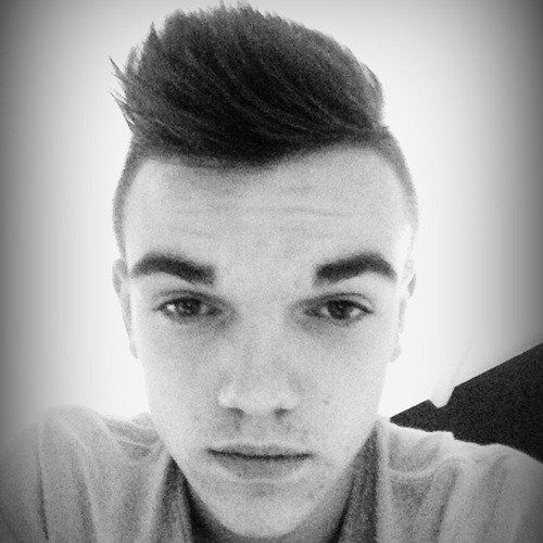 Stream Robin France music | Listen to songs, albums, playlists for free ...