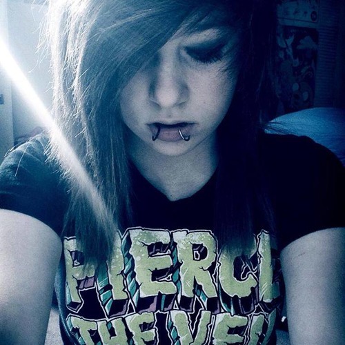 Stream Maddie Andrews Official music | Listen to songs, albums ...