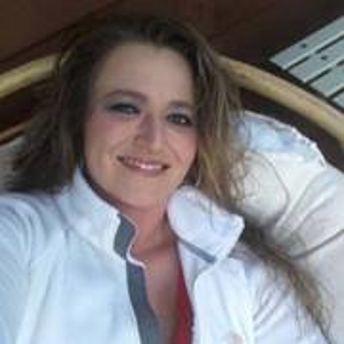 Stream Elisha Hedge-Reeves music | Listen to songs, albums, playlists ...