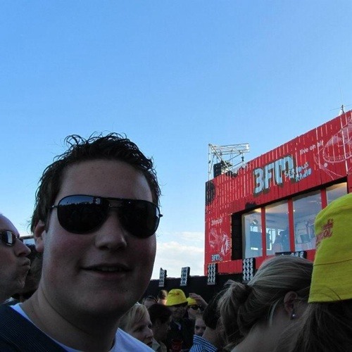 Stream Pascal Evers music | Listen to songs, albums, playlists for free ...