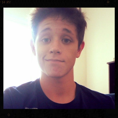 Stream William Roberto 3 music | Listen to songs, albums, playlists for ...