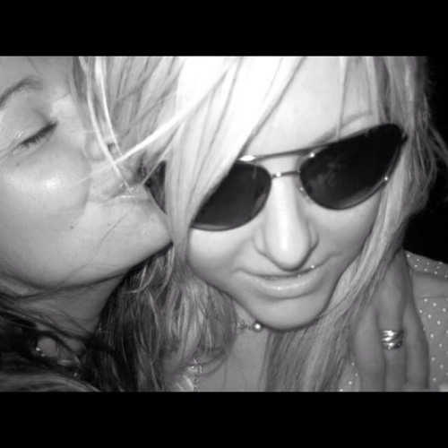 Stream Louise Macpherson music | Listen to songs, albums, playlists for ...