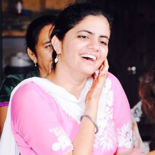 Stream Komal Preet Kaur Gill music | Listen to songs, albums, playlists ...